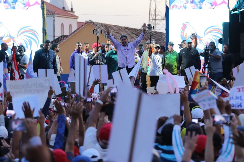 Presidente Maduro instruye la rehabilitación y culminación de obras ...